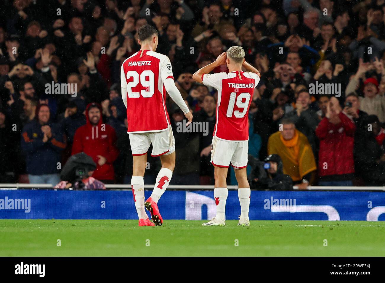 London, UK. 20th Sep, 2023. LONDON, UNITED KINGDOM - SEPTEMBER 20: Leandro Trossard of Arsenal ...