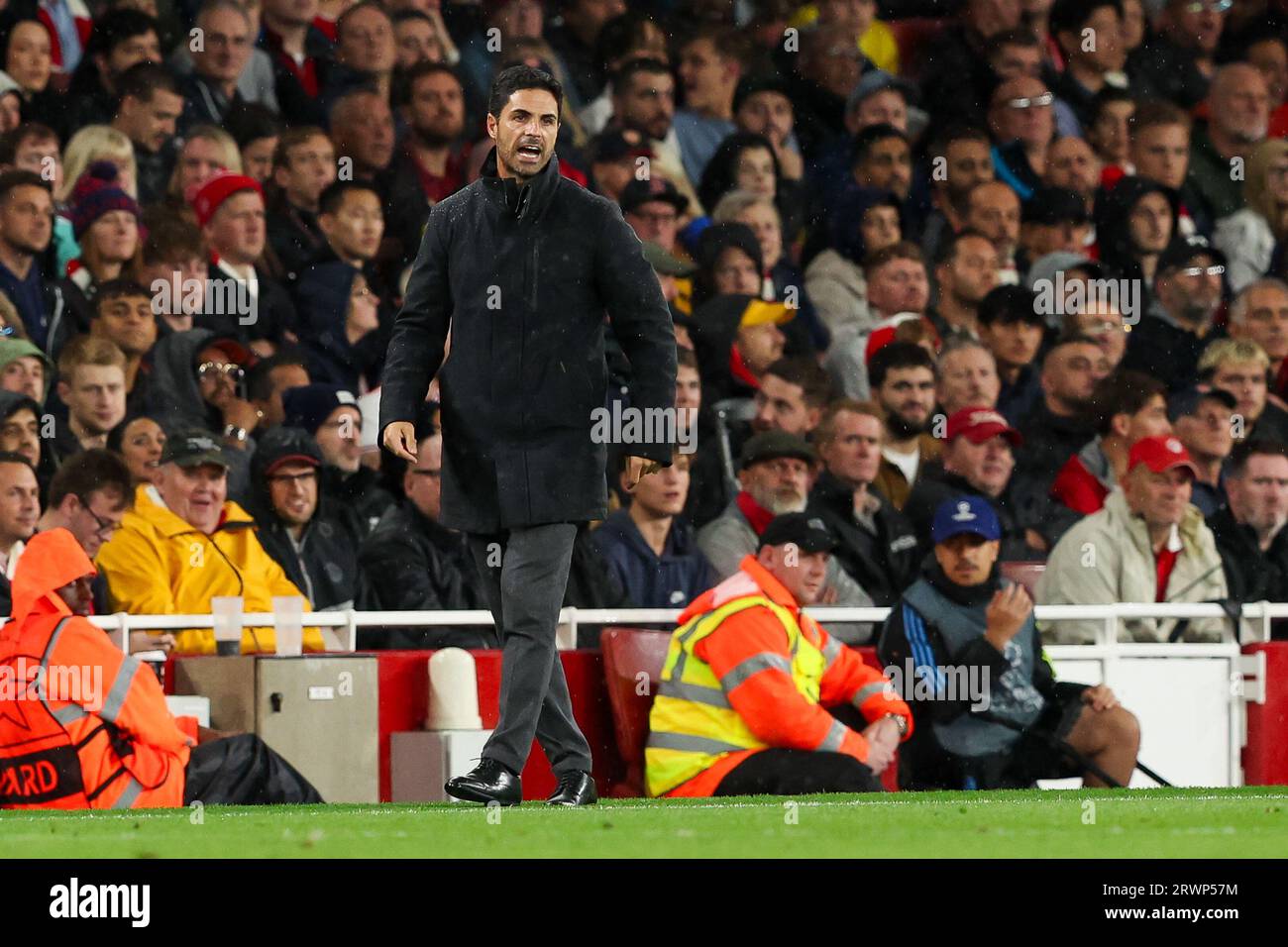 London, UK. 20th Sep, 2023. LONDON, UNITED KINGDOM - SEPTEMBER 20: Headcoach Mikel Arteta of ...