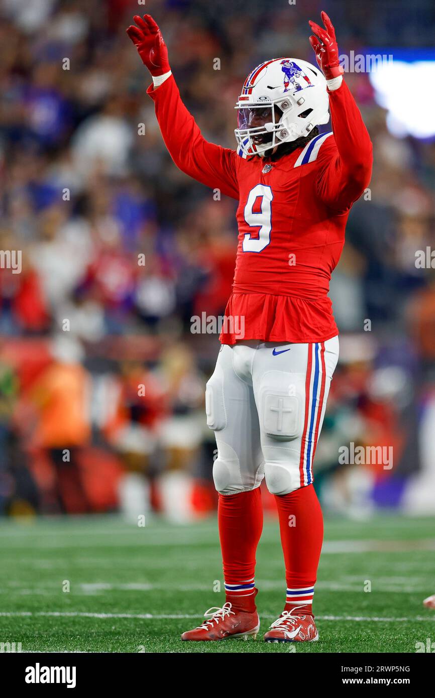 New England Patriots linebacker Matthew Judon (9) reacts during the ...
