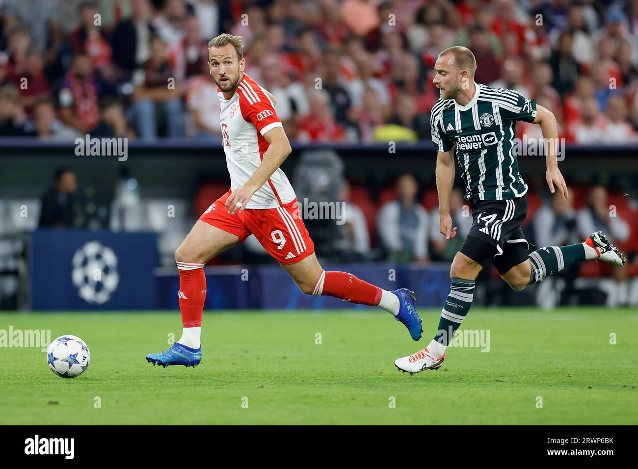 V li harry kane fc bayern muenchen hi-res stock photography and images ...