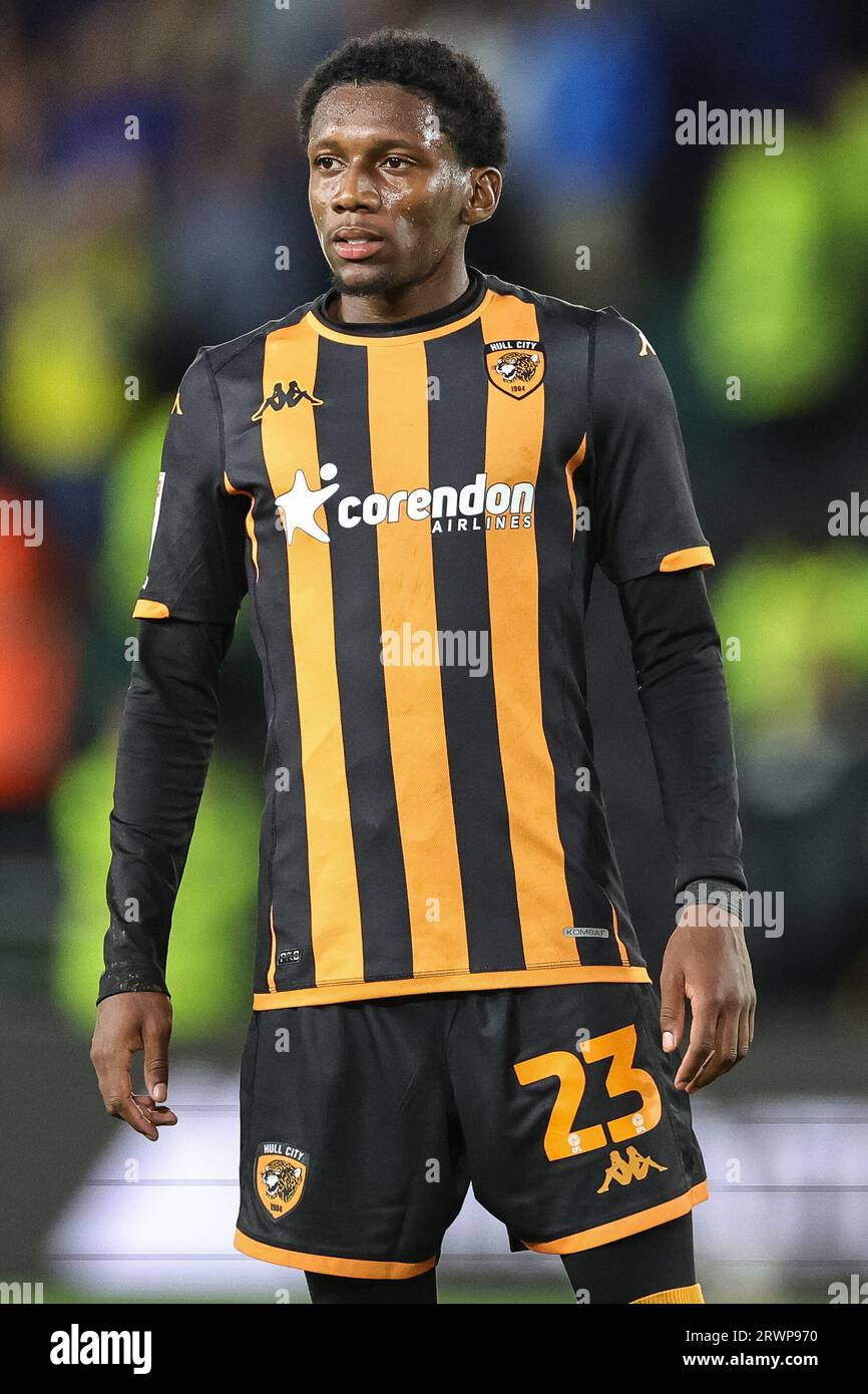 Jaden philogene hull hi-res stock photography and images - Alamy