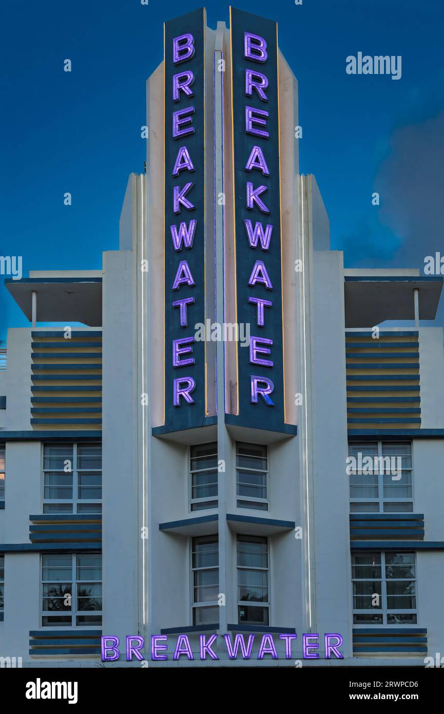 940 ocean drive hi-res stock photography and images - Alamy