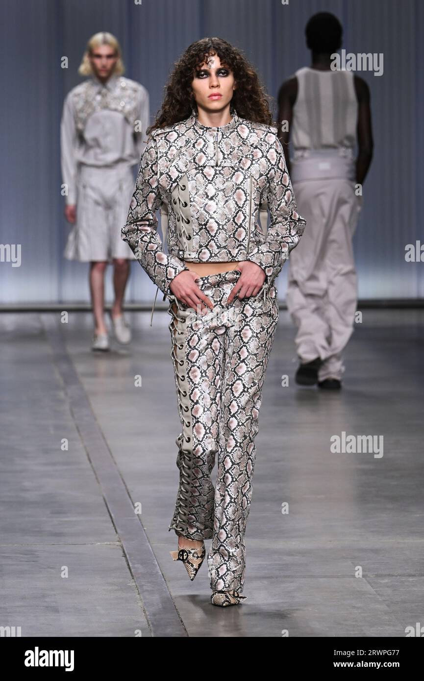 Milan, Italy. 20th Sep, 2023. Isadora Ribeiro Milan Fashion Week ...