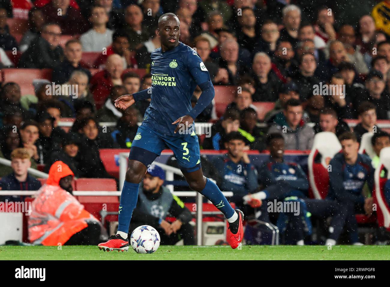 London, UK. 20th Sep, 2023. LONDON, UNITED KINGDOM - SEPTEMBER 20: Jordan Teze of PSV in action ...