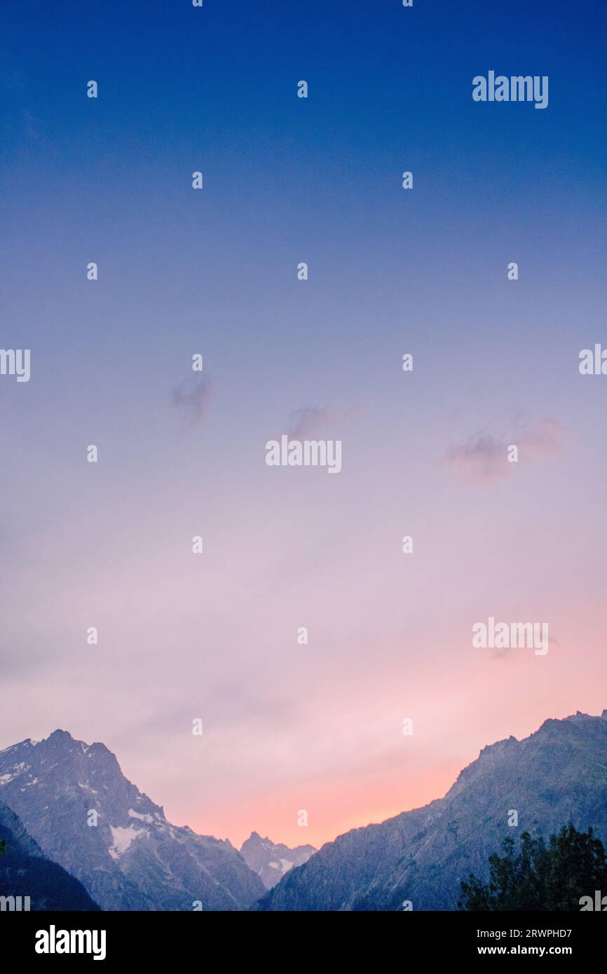 Natures golden glow hi-res stock photography and images - Alamy