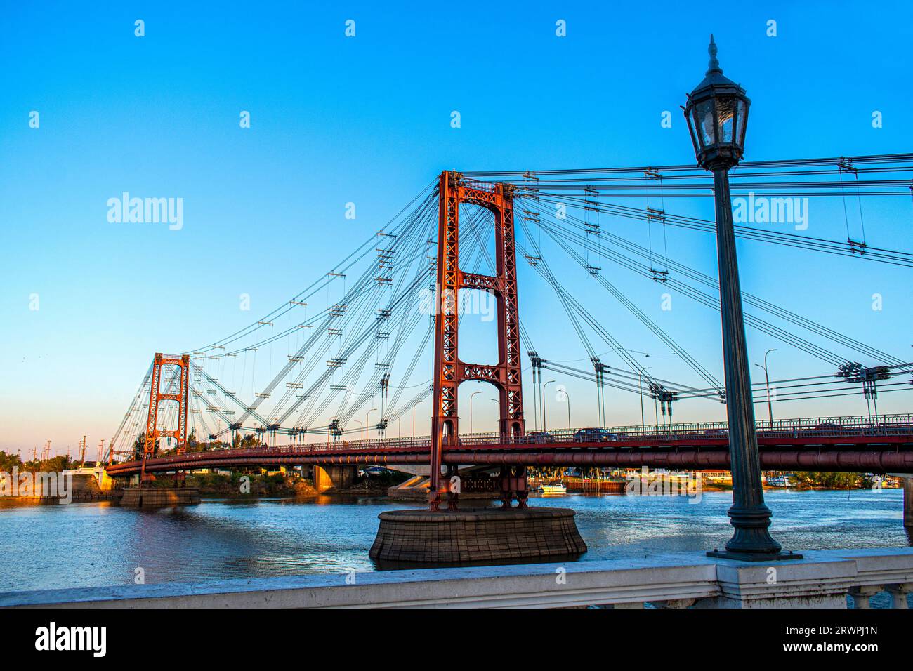 Puente local hi-res stock photography and images - Alamy