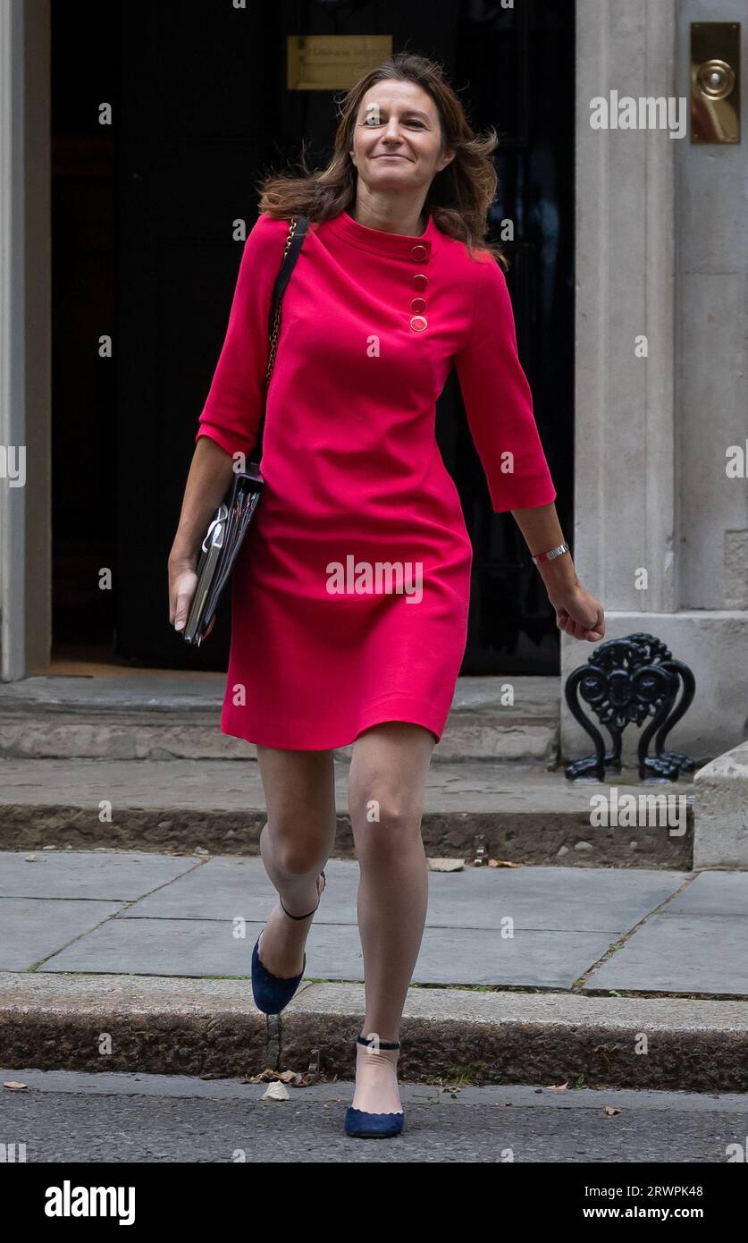 Lucy Frazer leaves a cabinet meeting in Downing Street Stock Photo - Alamy