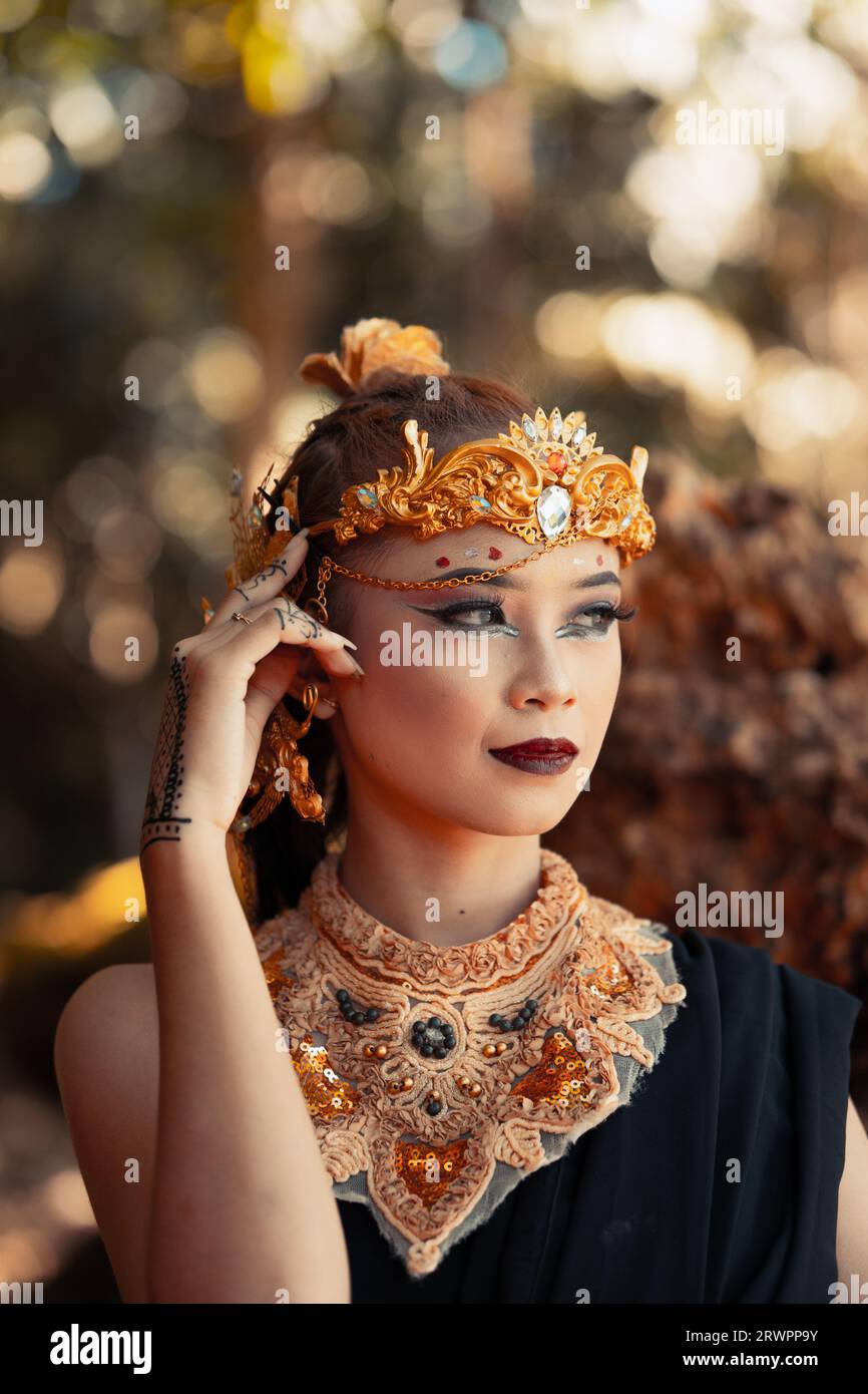 Young dress up crown hi-res stock photography and images - Alamy
