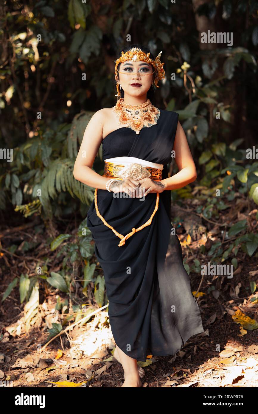 Female blue moon butterfly hi-res stock photography and images - Alamy