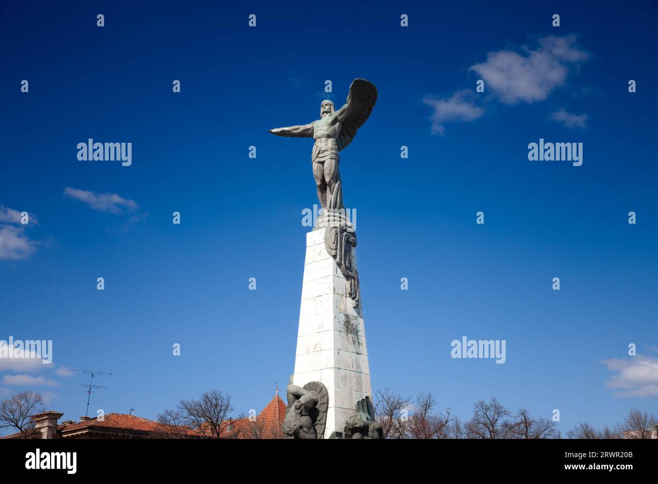 Monumentul eroilor aerului hi-res stock photography and images - Alamy