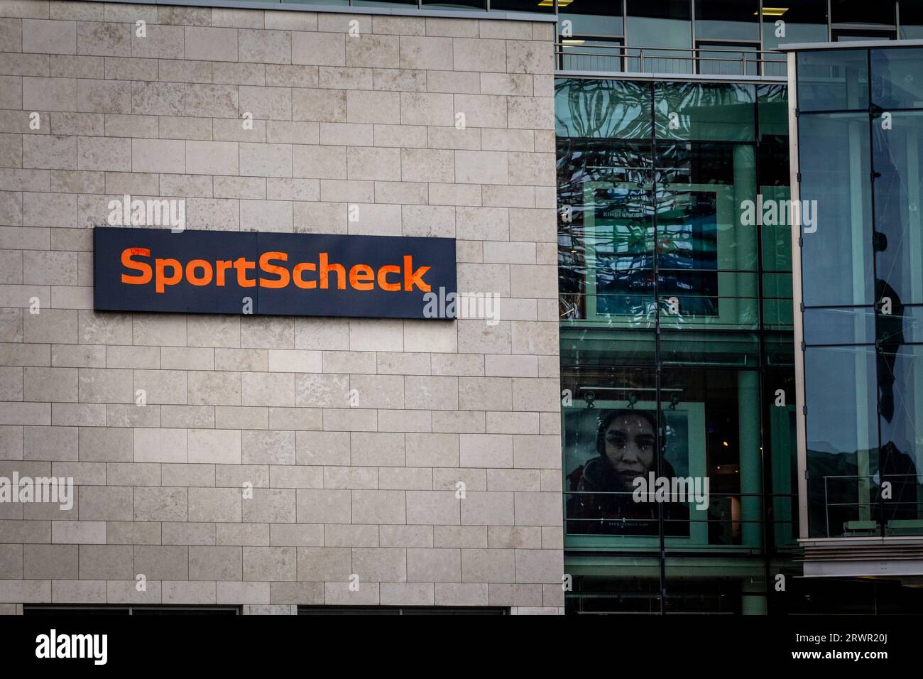 Tra logo hi-res stock photography and images - Alamy