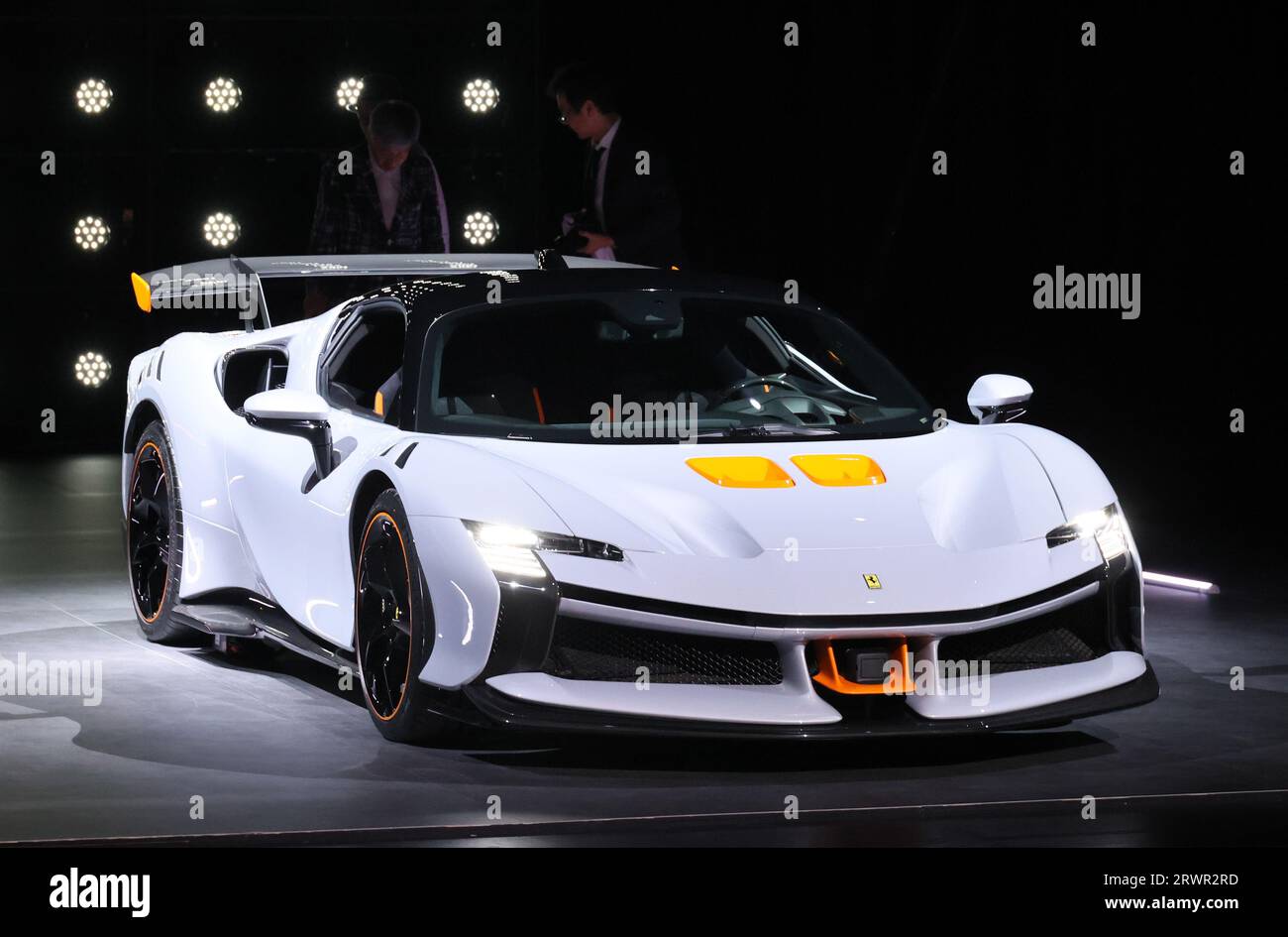 Ferrari sf90 xx stradale hi-res stock photography and images - Alamy