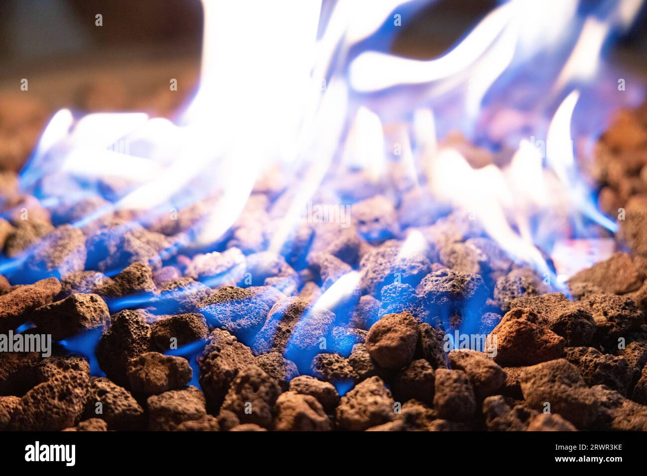 Burnt red rocks hi-res stock photography and images - Alamy