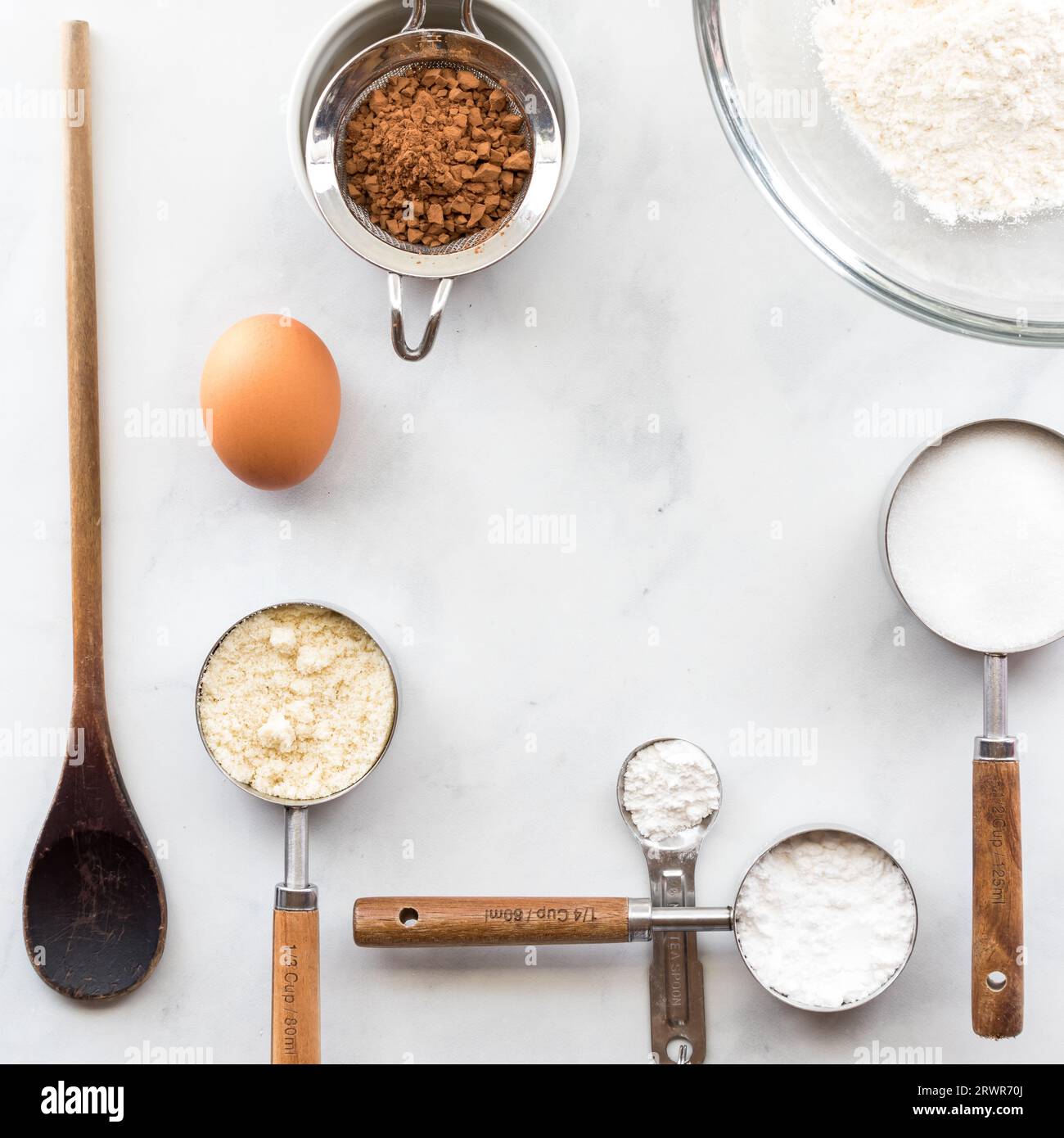 Sugar sifter spoon hi-res stock photography and images - Alamy