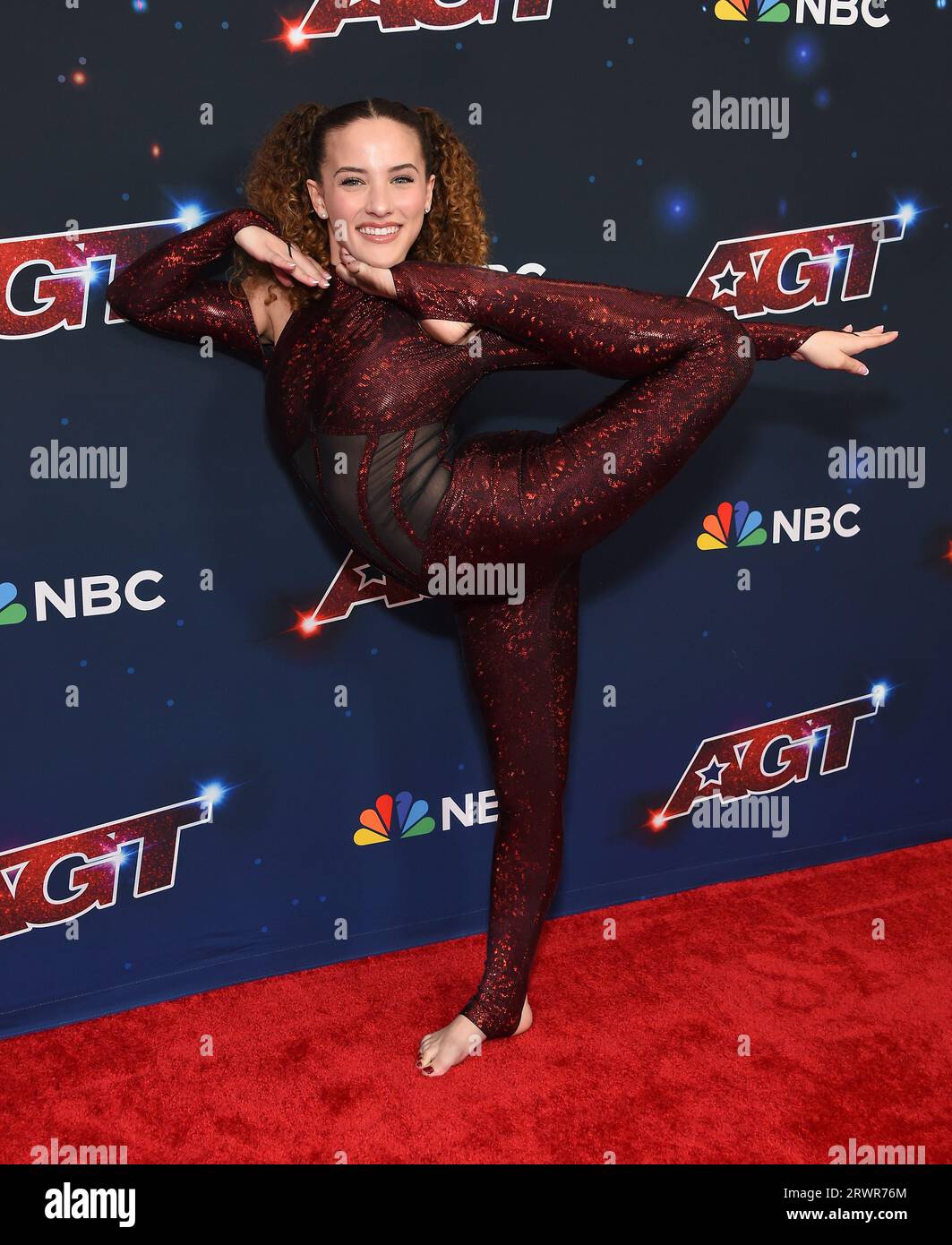 Pasadena, USA. 20th Sep, 2023. Sofie Dossi backstage at 'AmericaÕs Got Talent' Season 18 Live ...