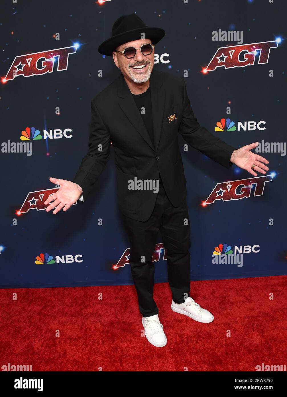 Pasadena, USA. 20th Sep, 2023. Howie Mandel backstage at “America's Got ...