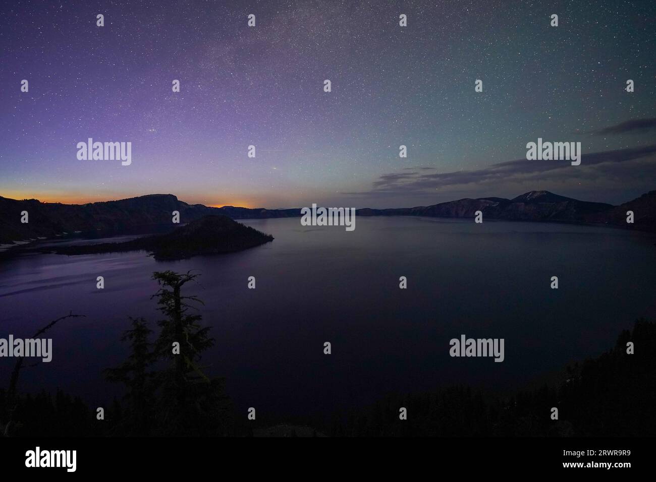 Crater Lake Night Sky Stock Photo - Alamy Crater Lake Night Sky Stock Photo - Alamy