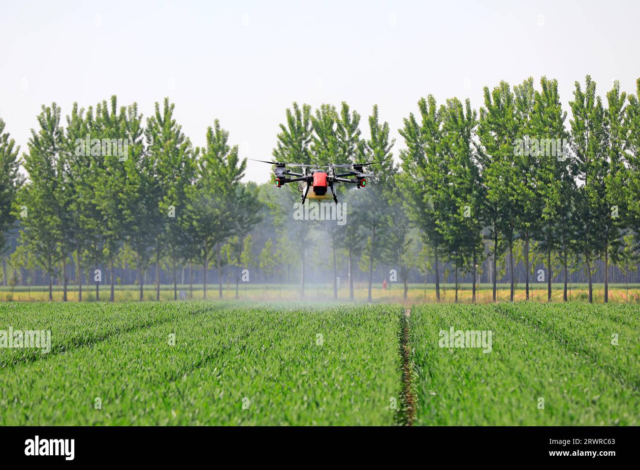 Plant protection uavs hi-res stock photography and images - Alamy