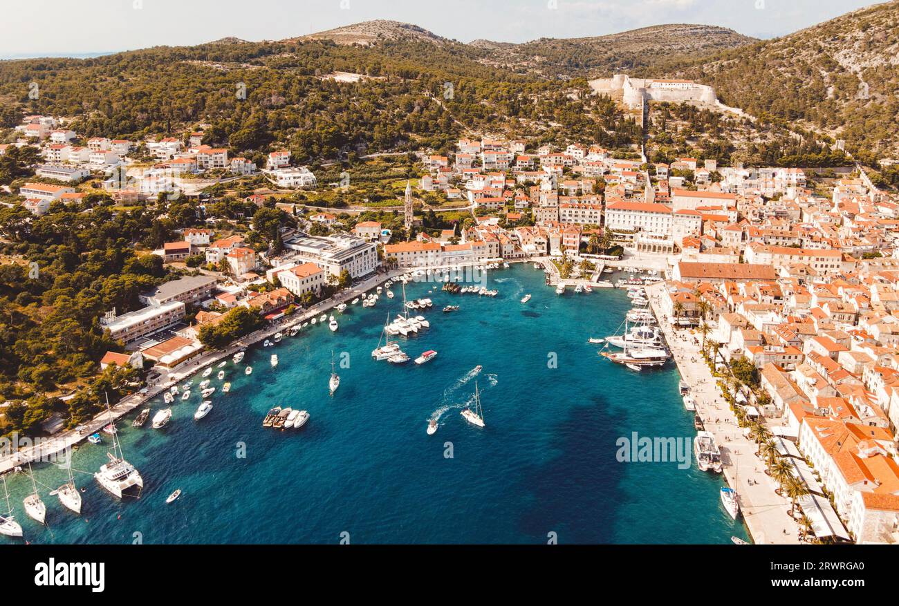 Captivating Scenery: Where Beauty Meets the Horizon Stock Photo - Alamy