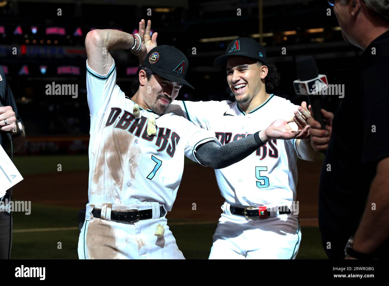 PHOENIX, AZ - SEPTEMBER 20: Arizona Diamondbacks center fielder Alek ...