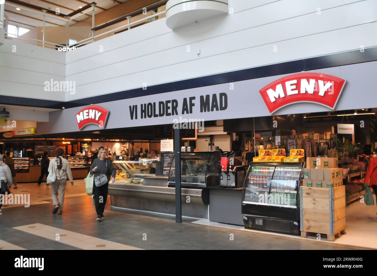 Meny grocery store hi-res stock photography and images - Alamy