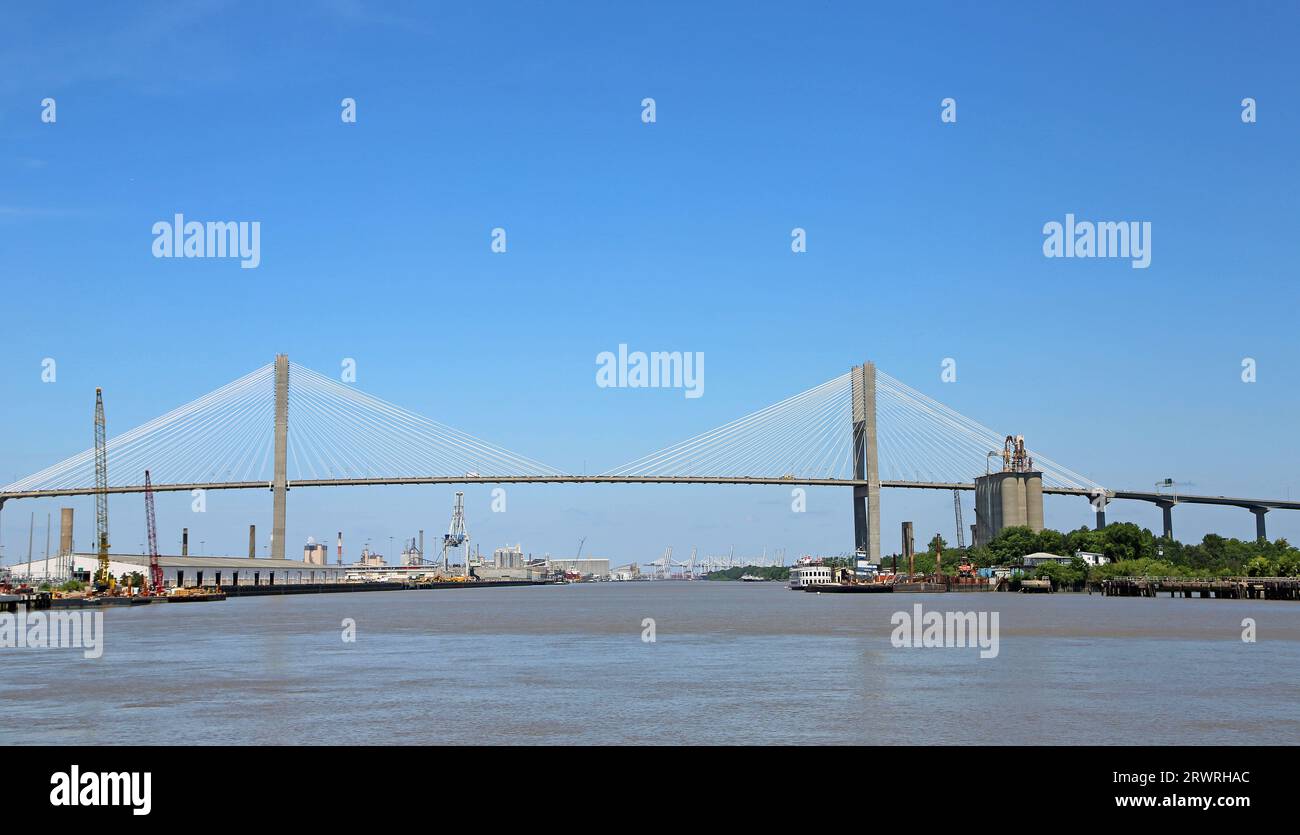 Talmadge memorial Bridge - Savannah, Georgia Stock Photo - Alamy