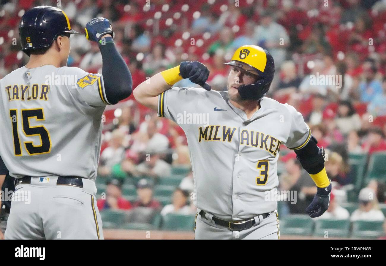 First bumps hi-res stock photography and images - Alamy