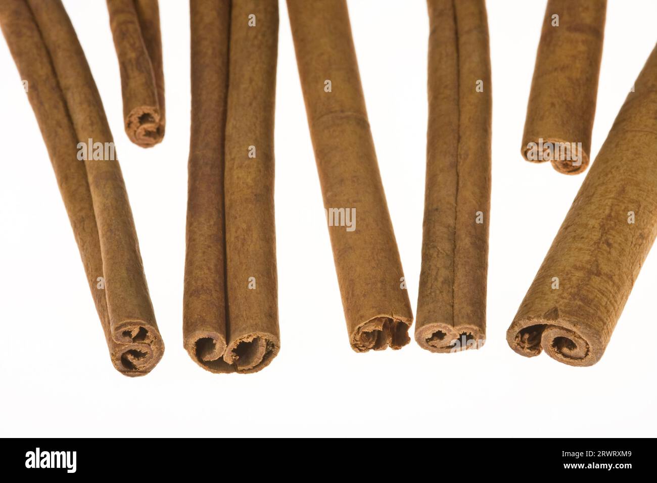 Cinnamon sticks, cinnamon stick Stock Photo - Alamy