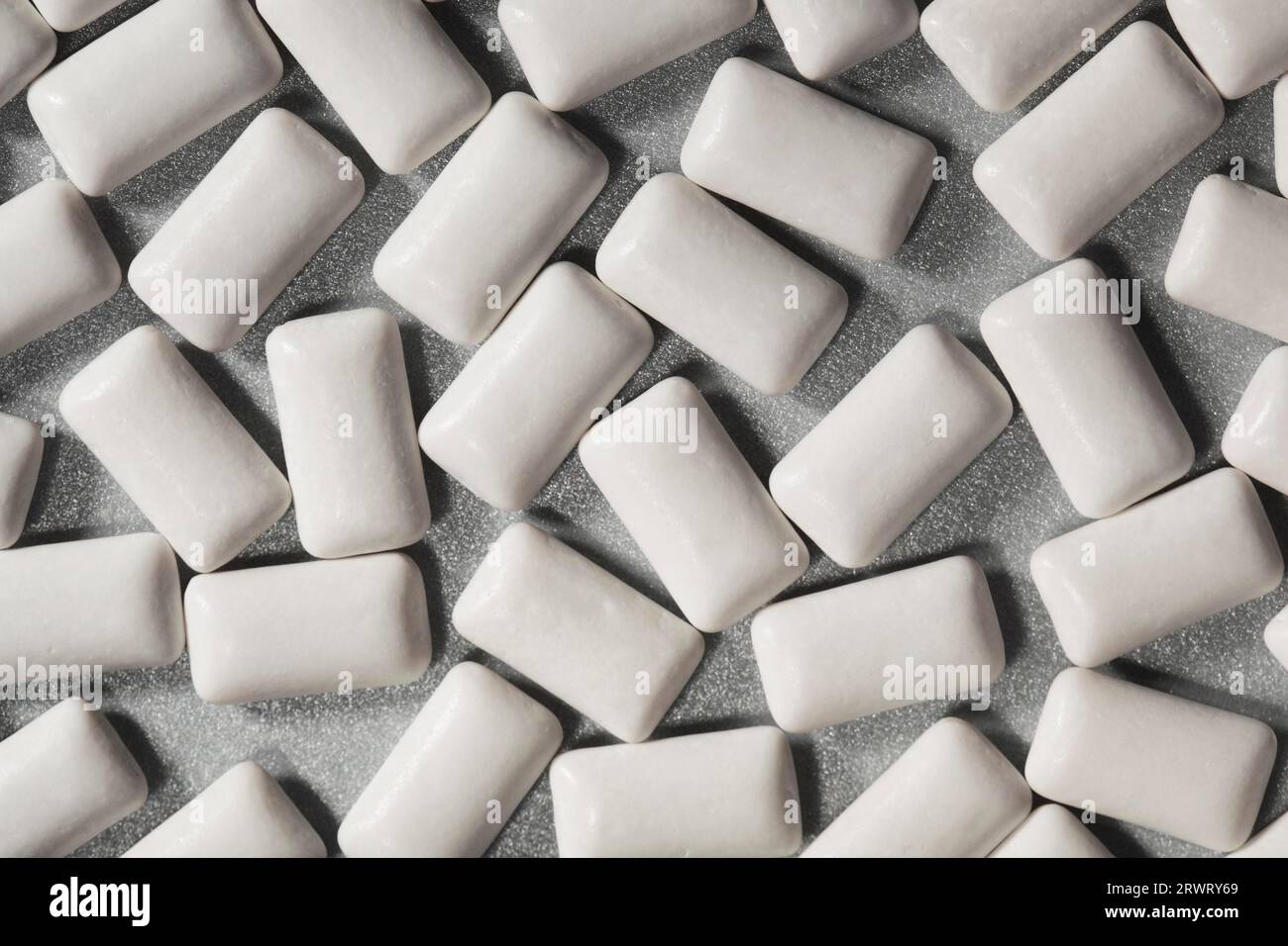 Spearmint chewing gum hi-res stock photography and images - Alamy