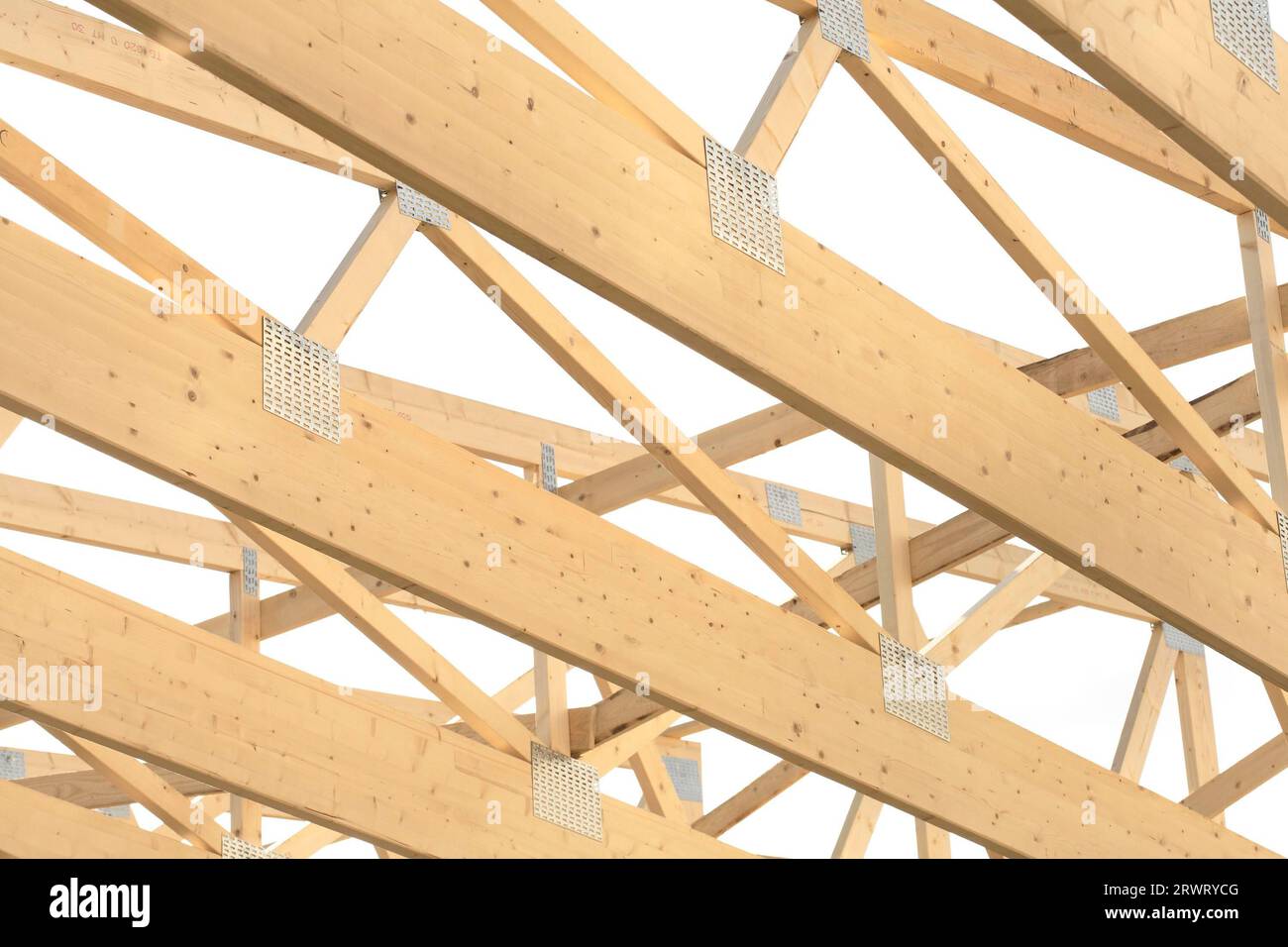 Roof supporting construction made of wood Stock Photo - Alamy