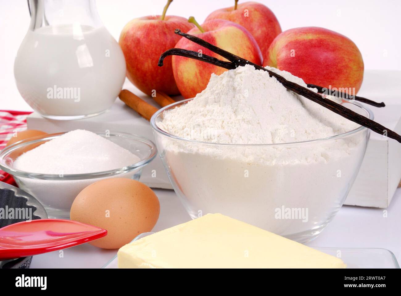 Cinnamon pole hi-res stock photography and images - Alamy