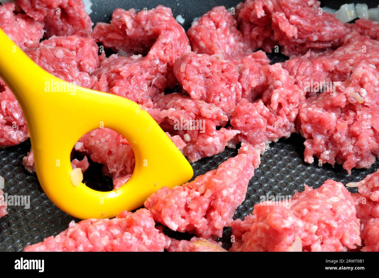 Mince beef dish hi-res stock photography and images - Alamy