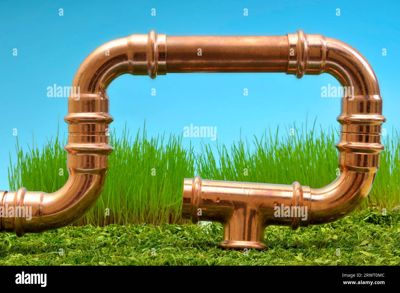 Connection architectural hi-res stock photography and images - Alamy