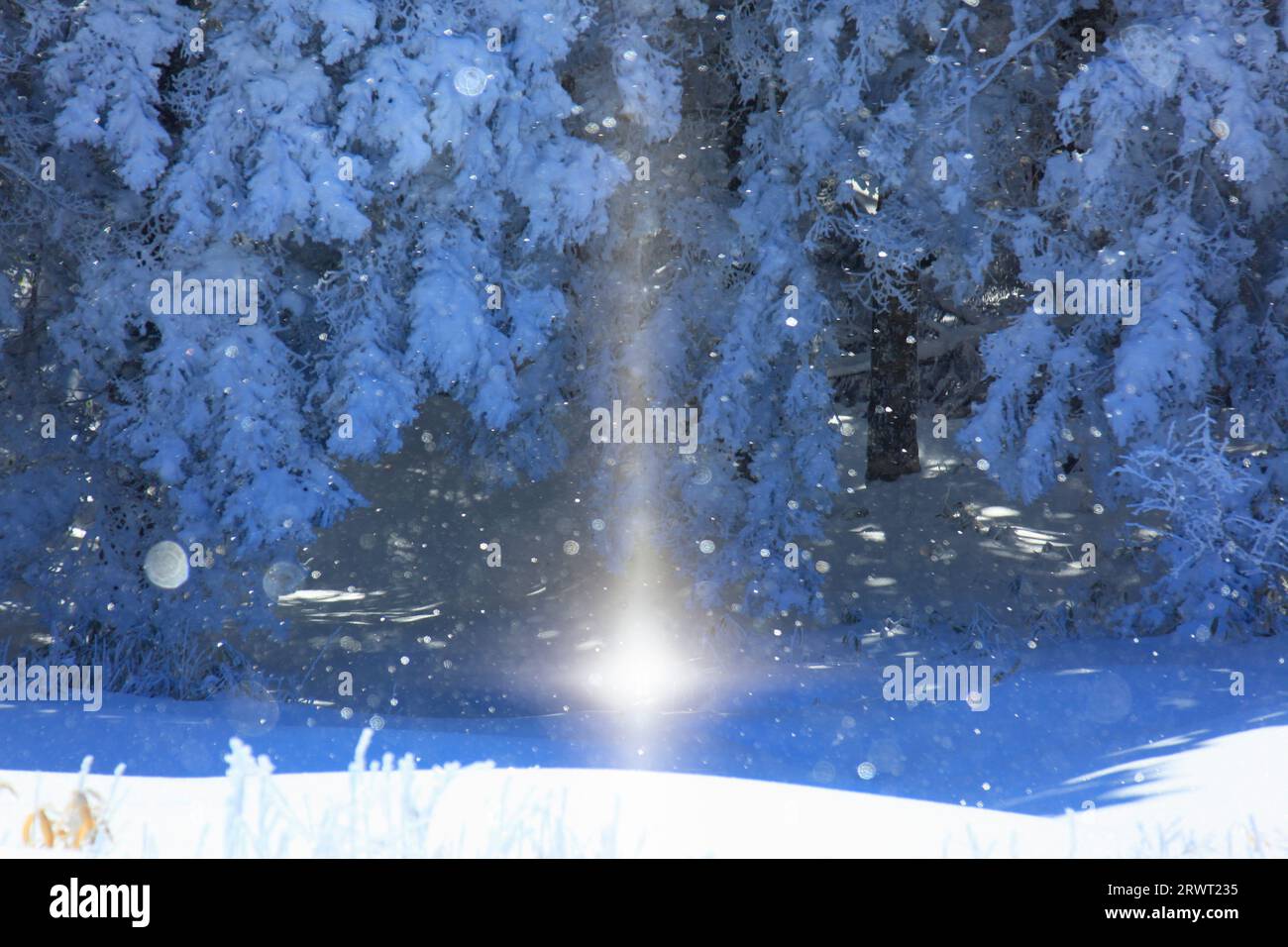 Light pillar hi-res stock photography and images - Alamy