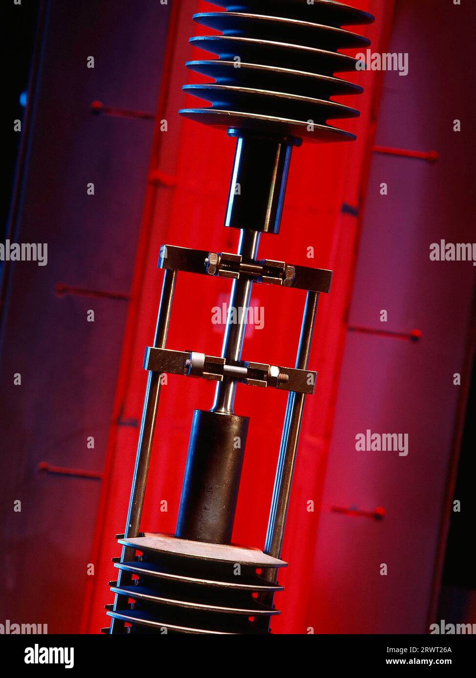 Piston rod in the tensile testing machine Stock Photo - Alamy
