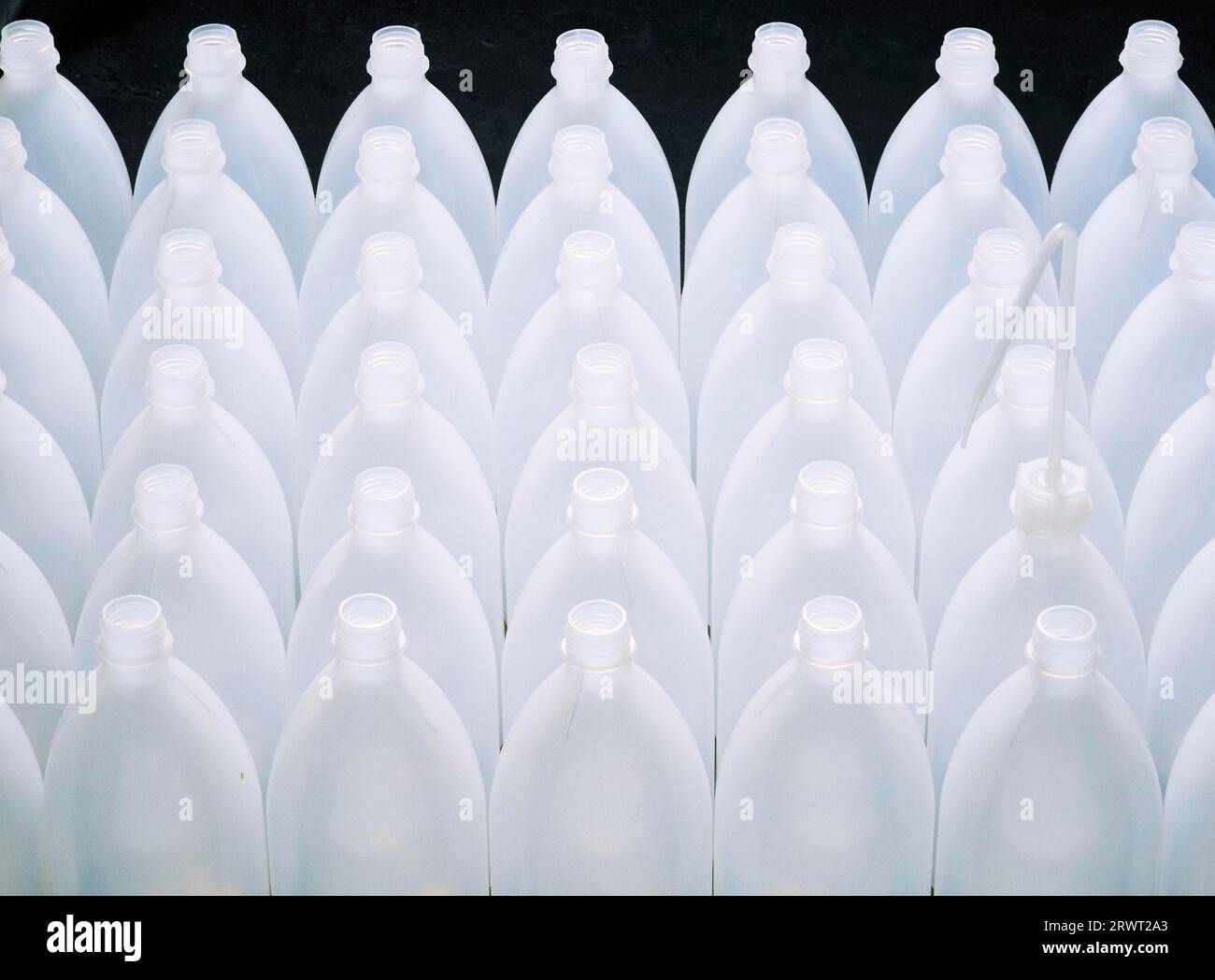 Chemistry issue hi-res stock photography and images - Alamy