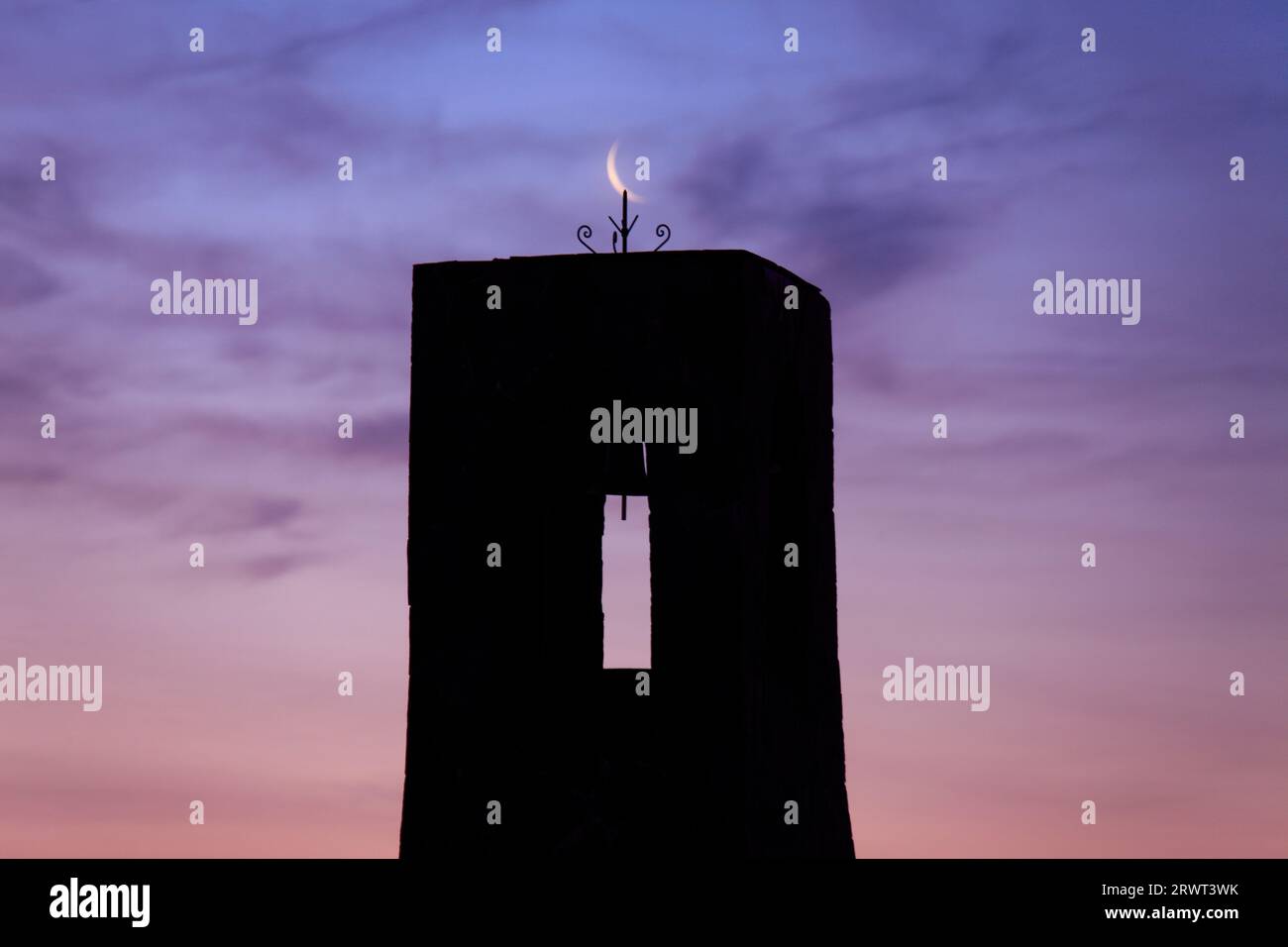 Tower of the moon hi-res stock photography and images - Alamy
