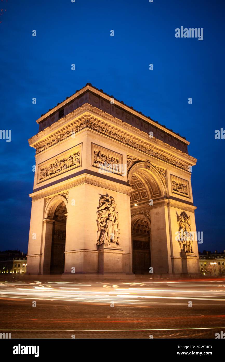 Paris rush hour hi-res stock photography and images - Alamy