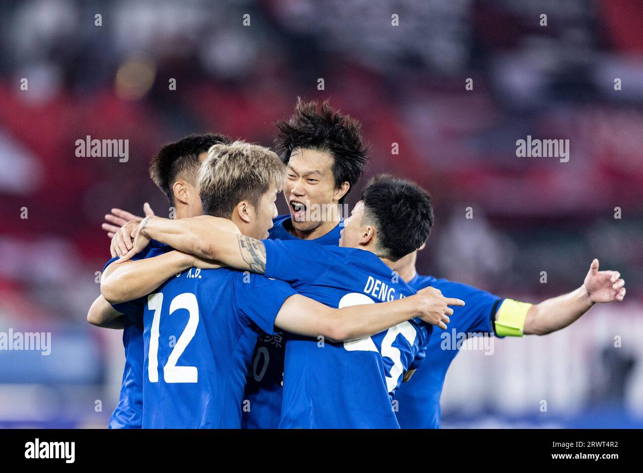 Wuhan Three Towns football club 2-2 draw Urawa Red Diamonds football ...