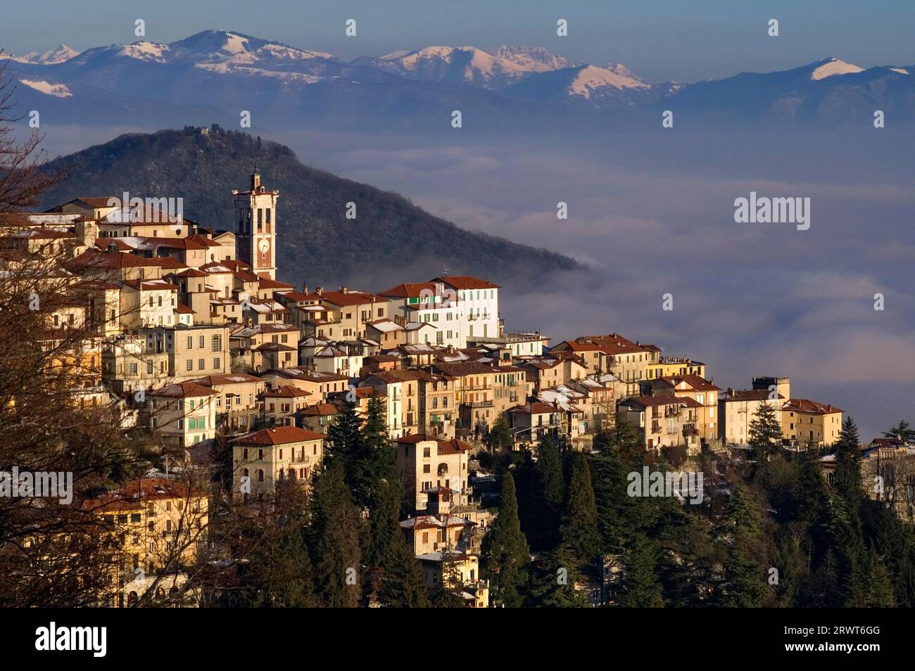 The Sanctuary of Santa Maria del Monte as the destination of the Sacro ...