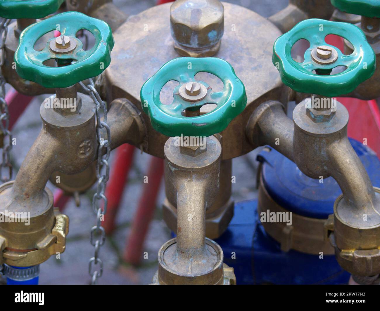 Water supply chain hi-res stock photography and images - Alamy
