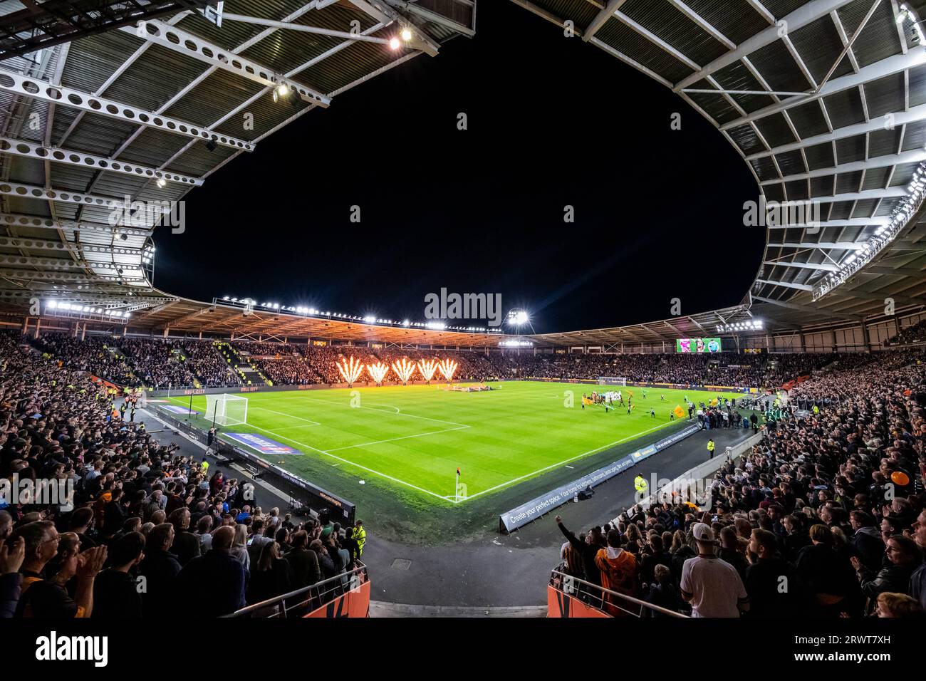 Football stadium tunnel crowd hi-res stock photography and images - Alamy