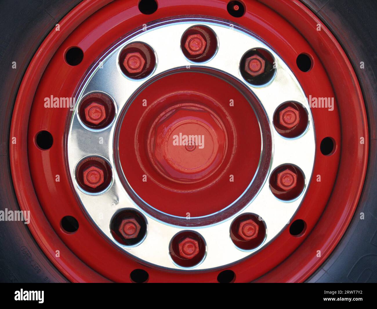 Truck rim hi-res stock photography and images - Alamy