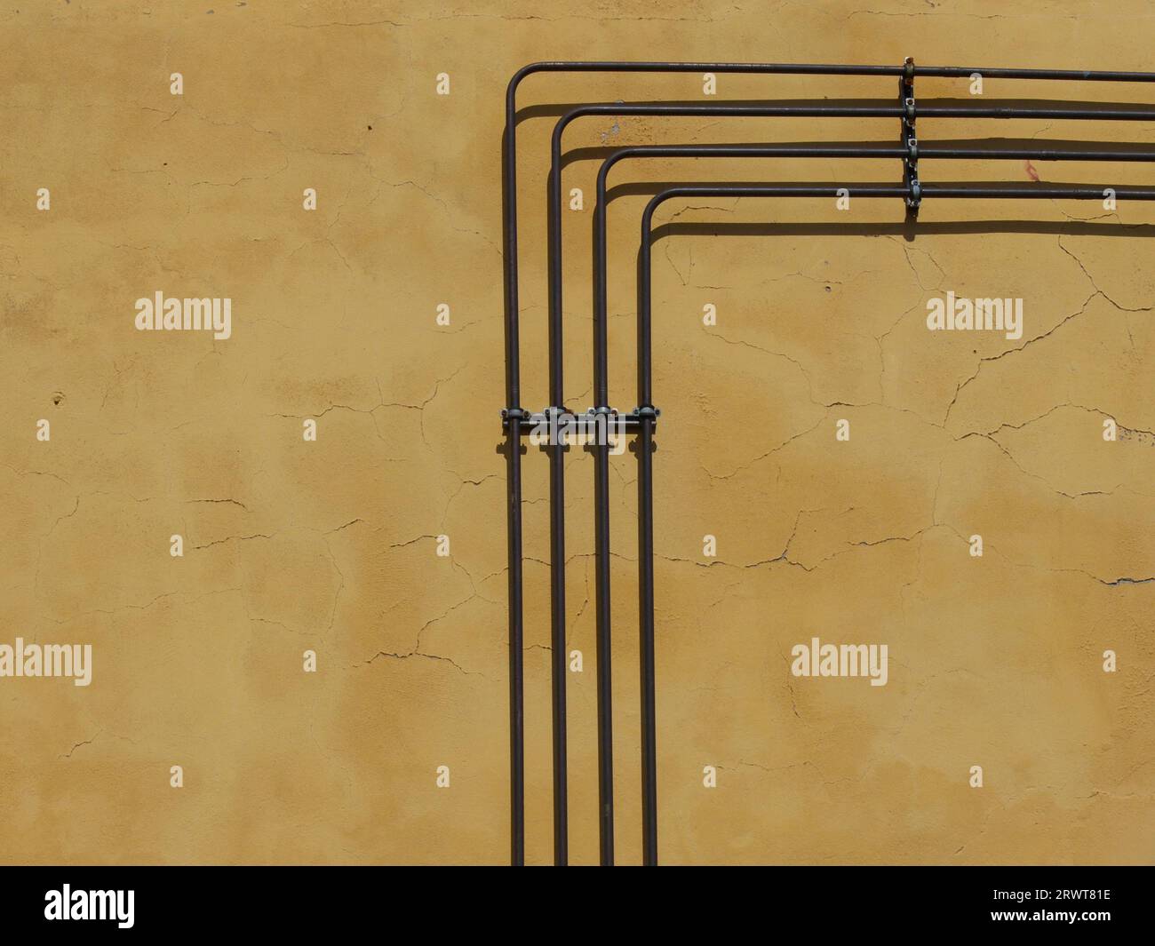 Plaster over pipe hi-res stock photography and images - Alamy