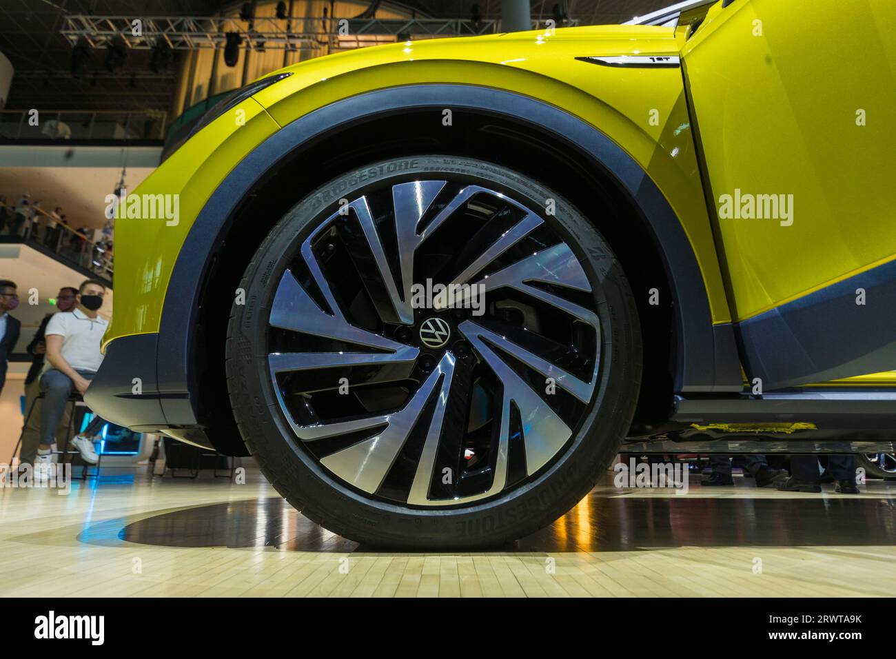 World premiere of the purely electrically driven SUV ID.4. This marks ...