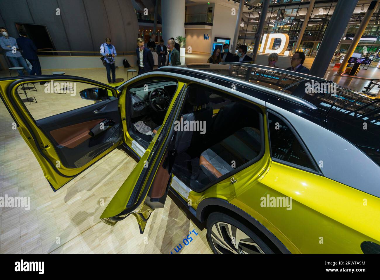 World premiere of the purely electrically driven SUV ID.4. This marks ...