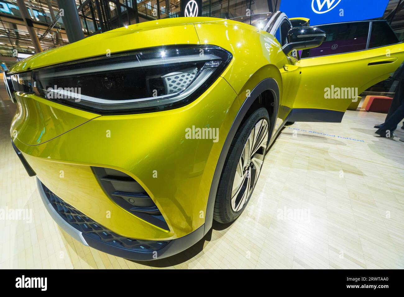 World premiere of the purely electrically driven SUV ID.4. This marks ...