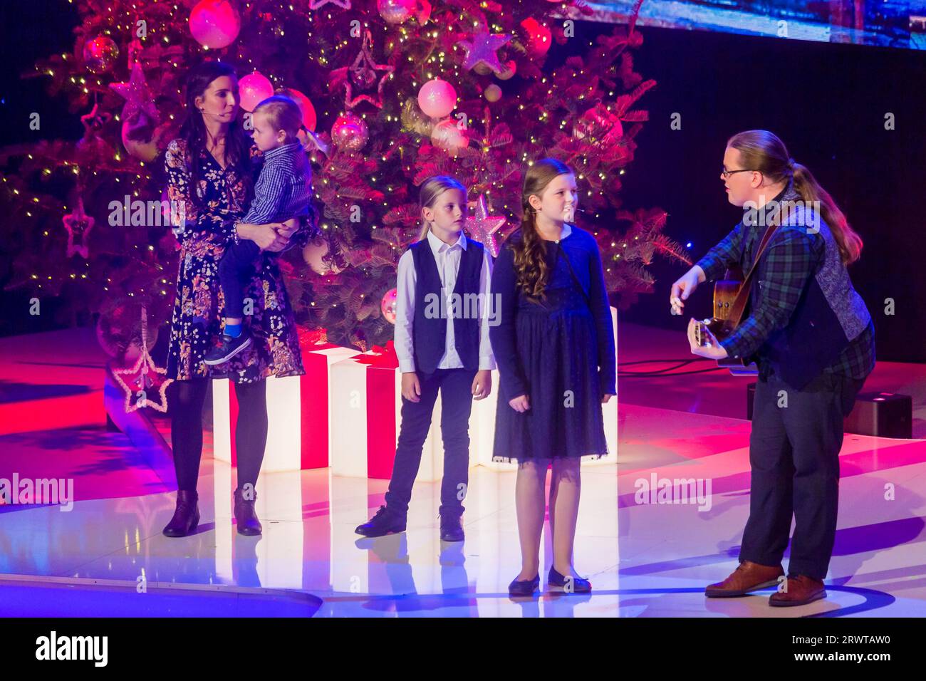 Angelo kelly kelly family hi-res stock photography and images - Alamy