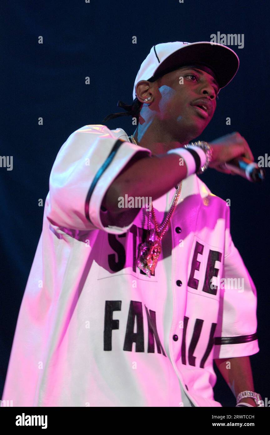 Rapper fabolous hi-res stock photography and images - Alamy