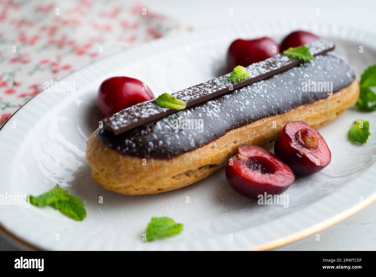 Cream filled french pastry hi-res stock photography and images - Alamy